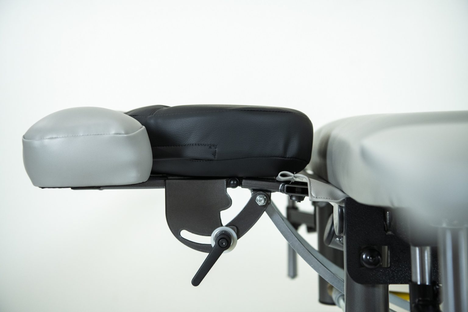 Electric Hi-Lo Massage Table | Massage Therapy | Treatment Table | Cardon